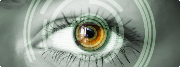 10 Best Contact Lenses For Sensitive Eyes In 2025 (Bonus: Most ...