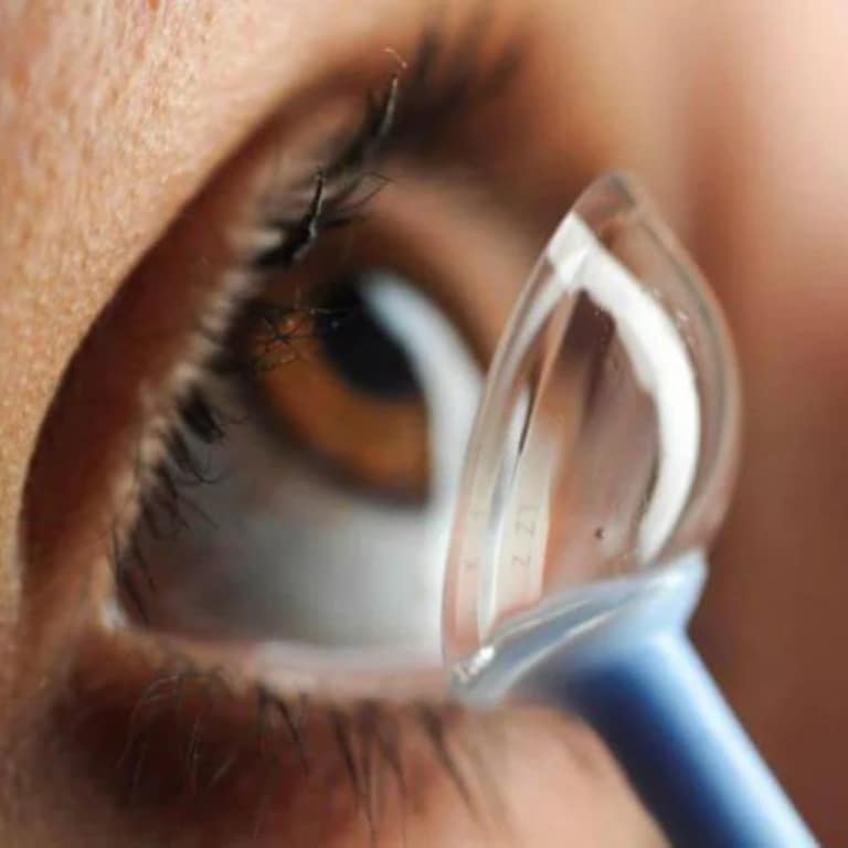 How Are Contact Lenses Made? | eyeSTYLE blog Lens.com